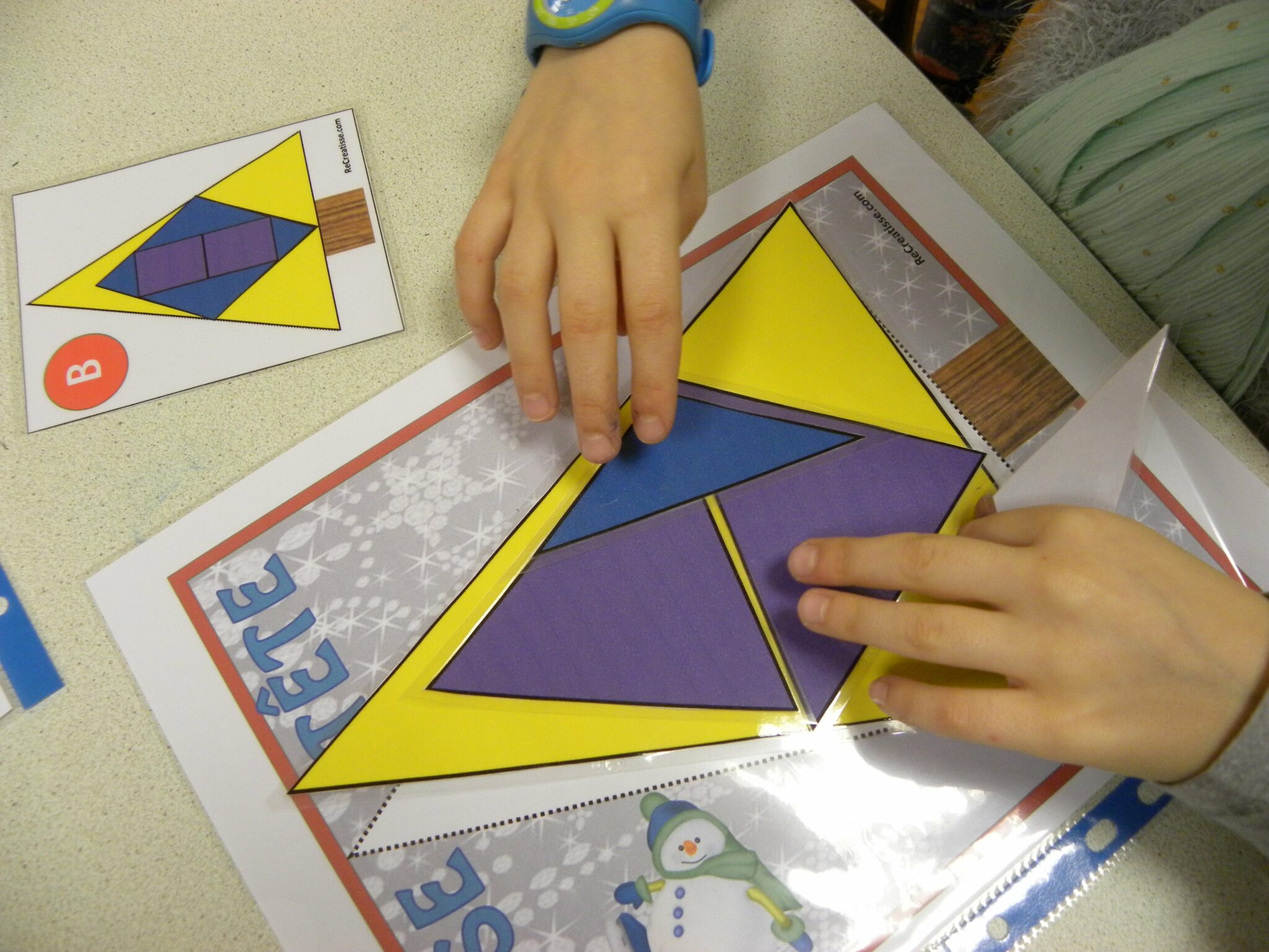 GEOMETRIE DE Noël : Ma forêt géométrique • ReCreatisse